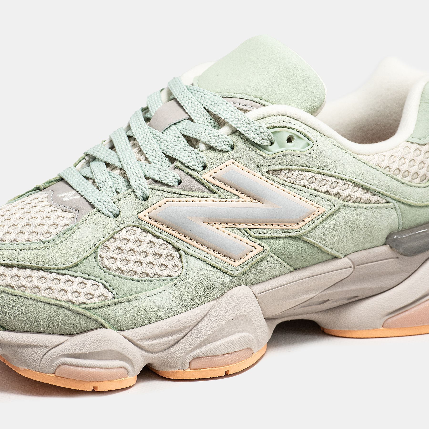 Кроссовки New Balance 9060 Mint Grey Orange Купить (Доставка 1-3 Дня)